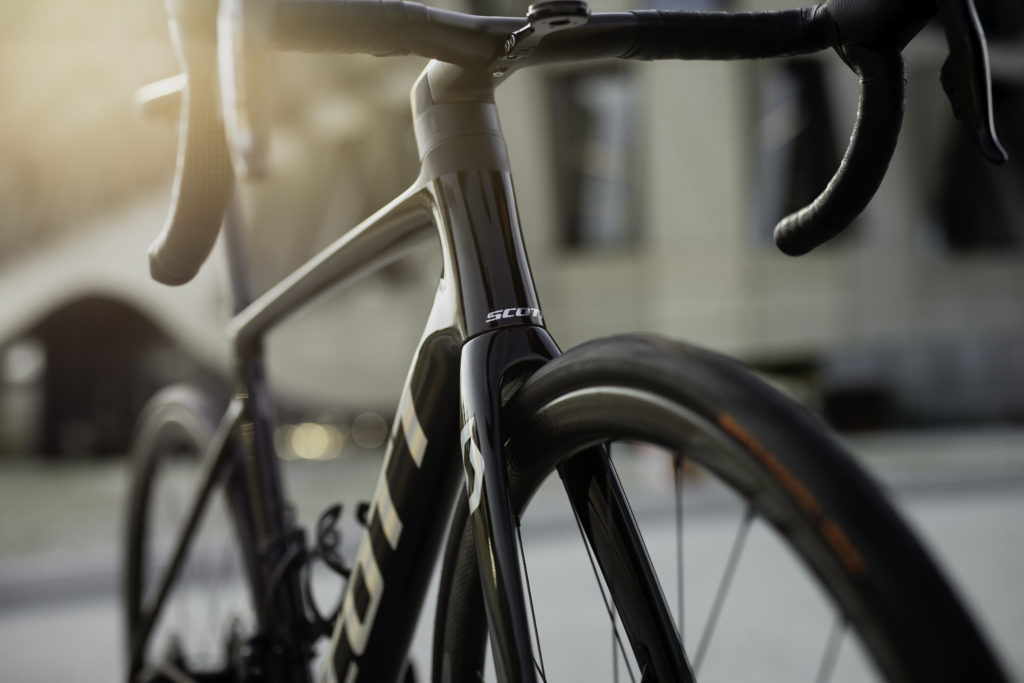 ZOOM sur le Scott Addict RC 2020 - Blog Pédaleur : conseils ...